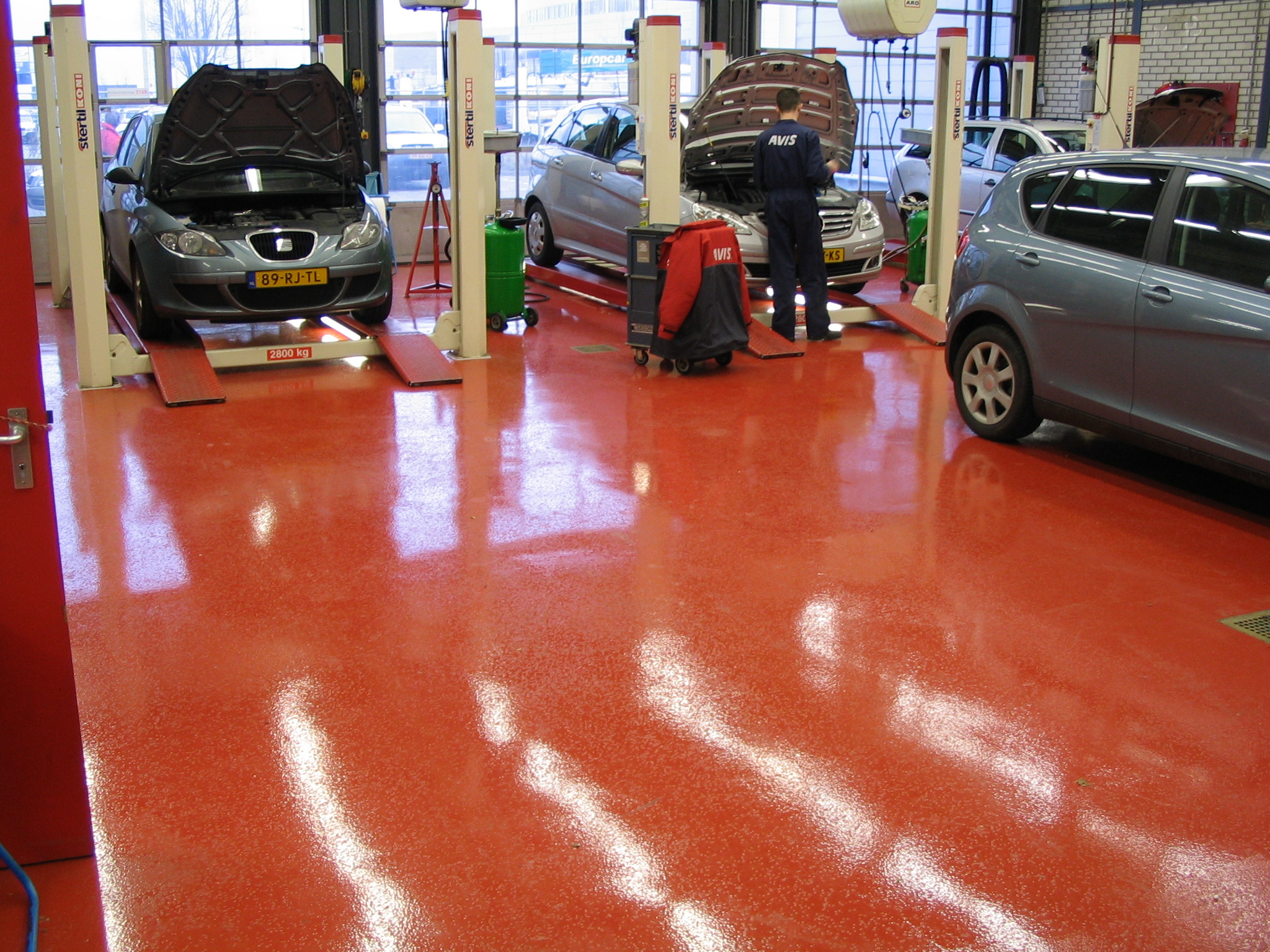 Vloercoating voor garages – Slijtvaste bescherming